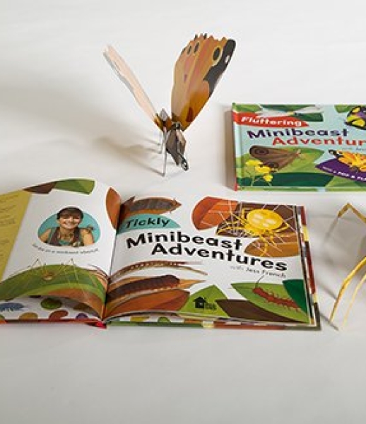 Mini-Beasts Pop Up Book - Paper Engine